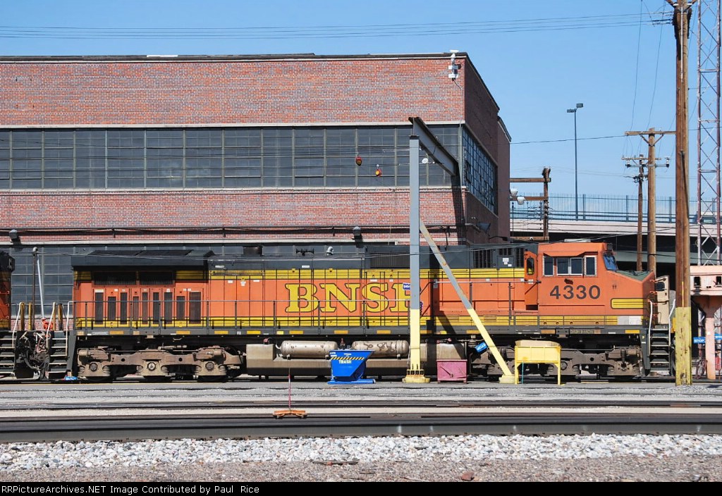 BNSF 4330